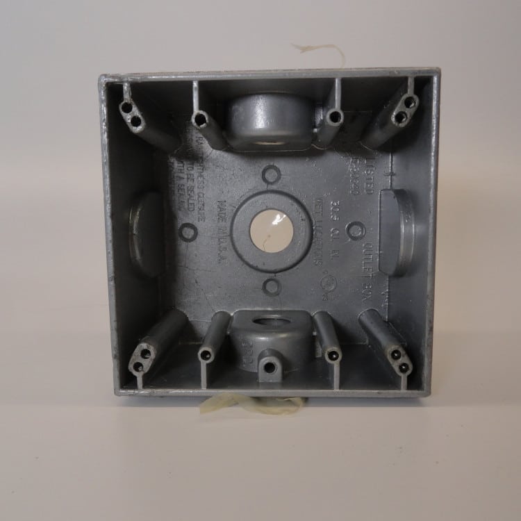 EGS GSM250 - Two Gang 3 Hole Waterproof Metal Box 1/2in - LOT OF 5 ...