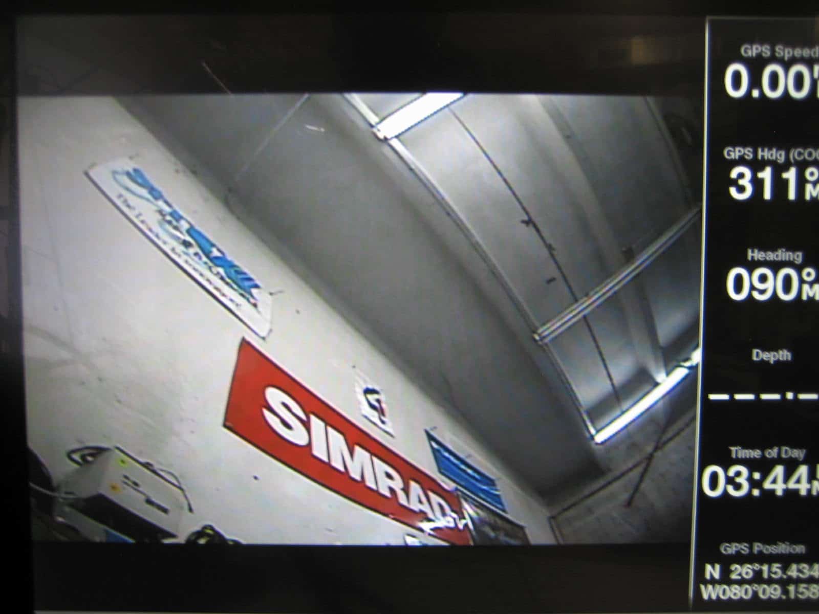 Garmin COMPLETE 19" Touchscreen Chartplotter System GPSMap 8530 + GMM ...