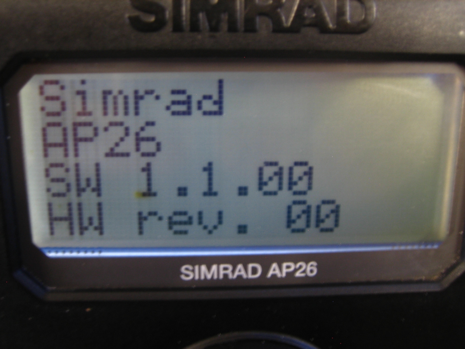 Simrad AP26 Autopilot Control Head 22087910 -Great Cond - Max Marine ...