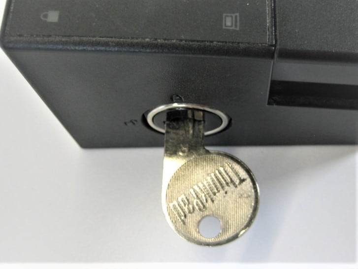 ThinkPad Pro Dock SD20F82751 W/ Power Supply Unit And Lock Key - Free ...