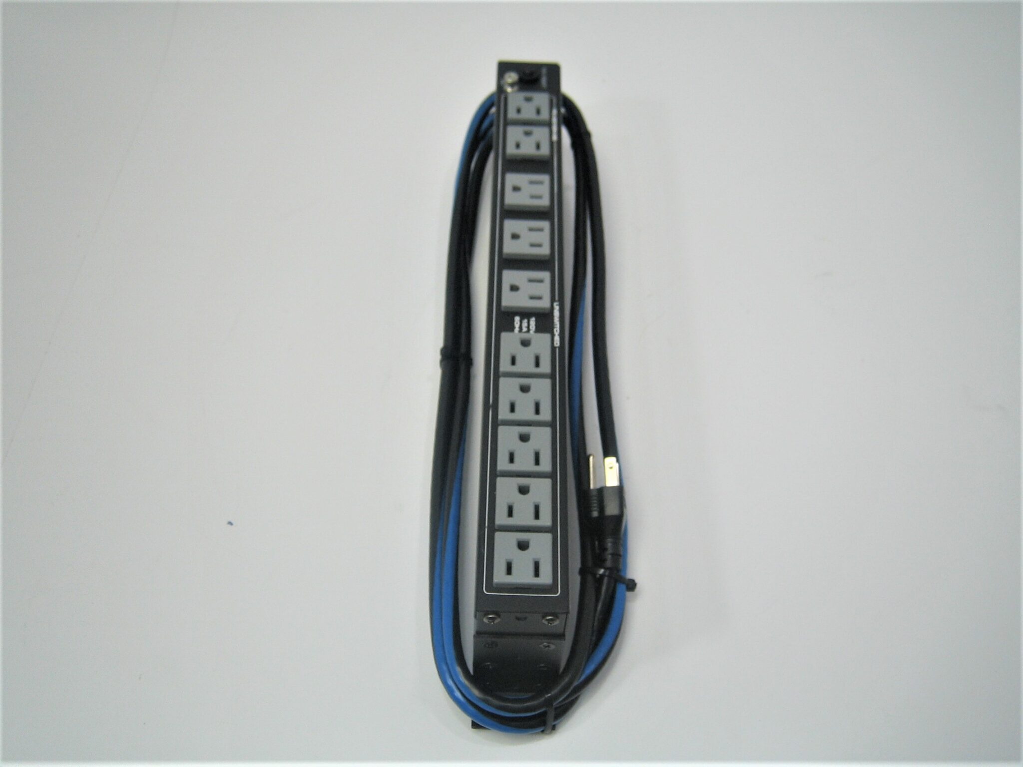Middle Atlantic PD-2015R-NS 20-Outlets Power Strip w Multi-Mount Rack ...