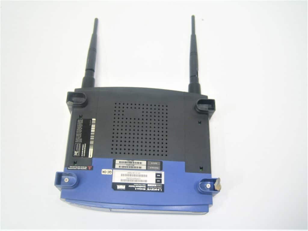 Linksys WRT54G v3 Wireless G 2.4 GHz Broadband Router 4 Port Switch ...