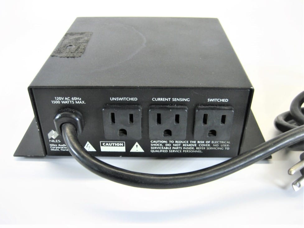 Niles APC-2 Current Sensing AC Outlet - Black - Used - Free Shipping ...