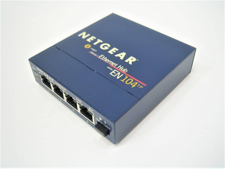 Netgear 4 Port Ethernet Hub 10 Mbps EN104TP - New (Open Box) - Free ...