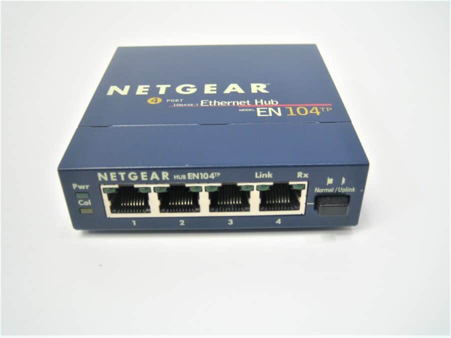 Netgear 4 Port Ethernet Hub 10 Mbps EN104TP - New (Open Box) - Free ...