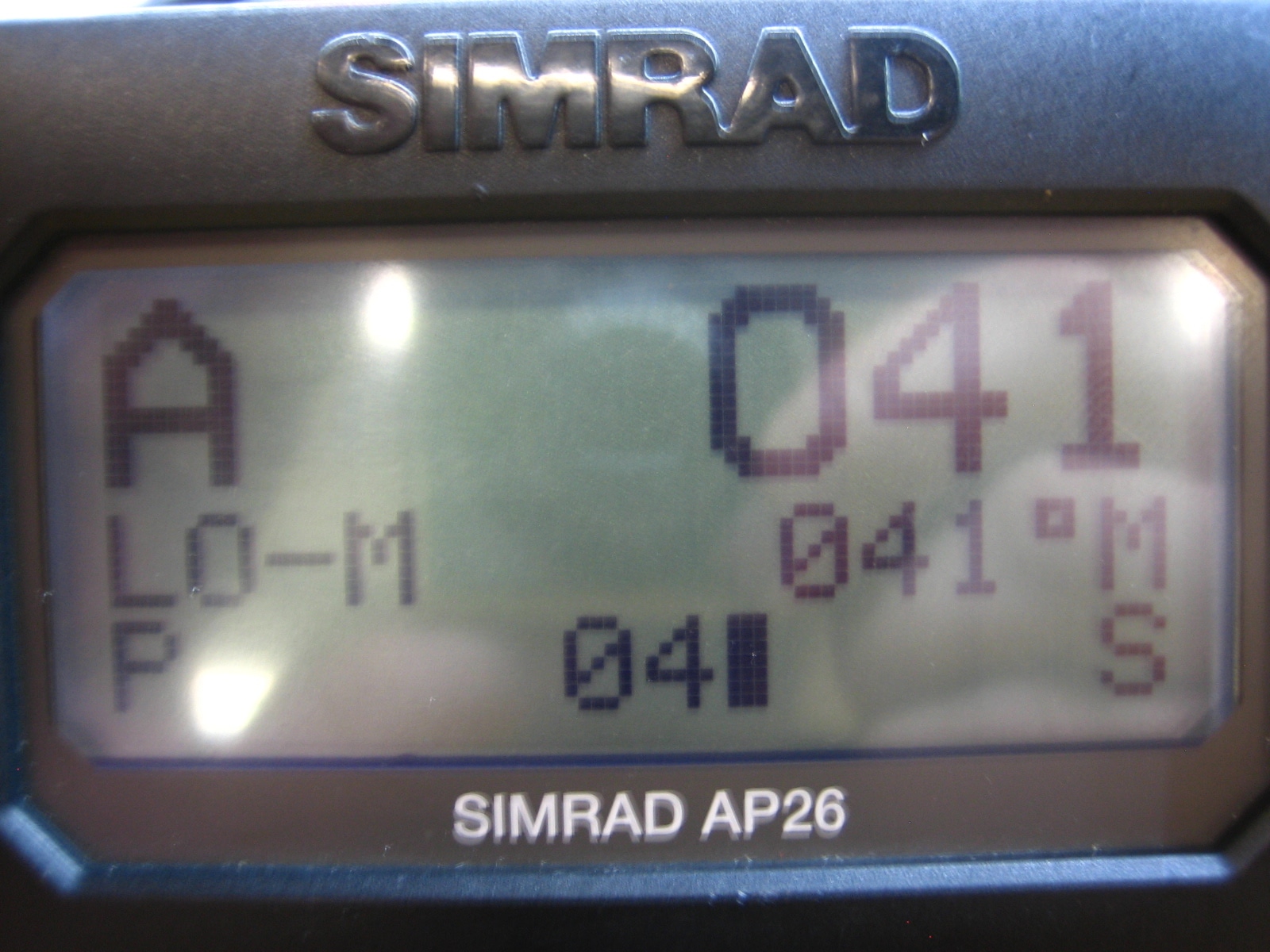 Simrad AP26 Autopilot Control Head 22087910/New LCD/Great Cond - Max ...