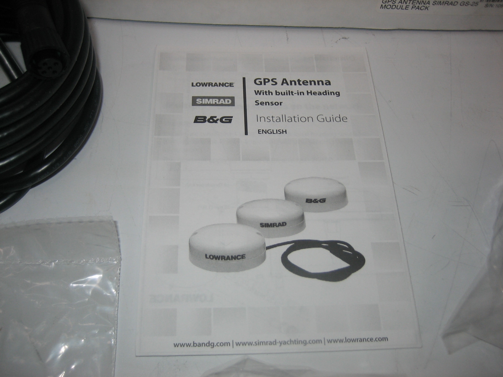 Simrad GS-25 GPS & Heading Sensor - 000-11043-001 - NEW OLD STOCK IN ...