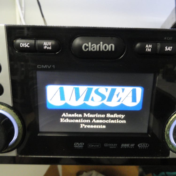 Clarion CMV1 Watertight Marine DVD/CD/USB AM/FM XM Boat Stereo - TESTED ...