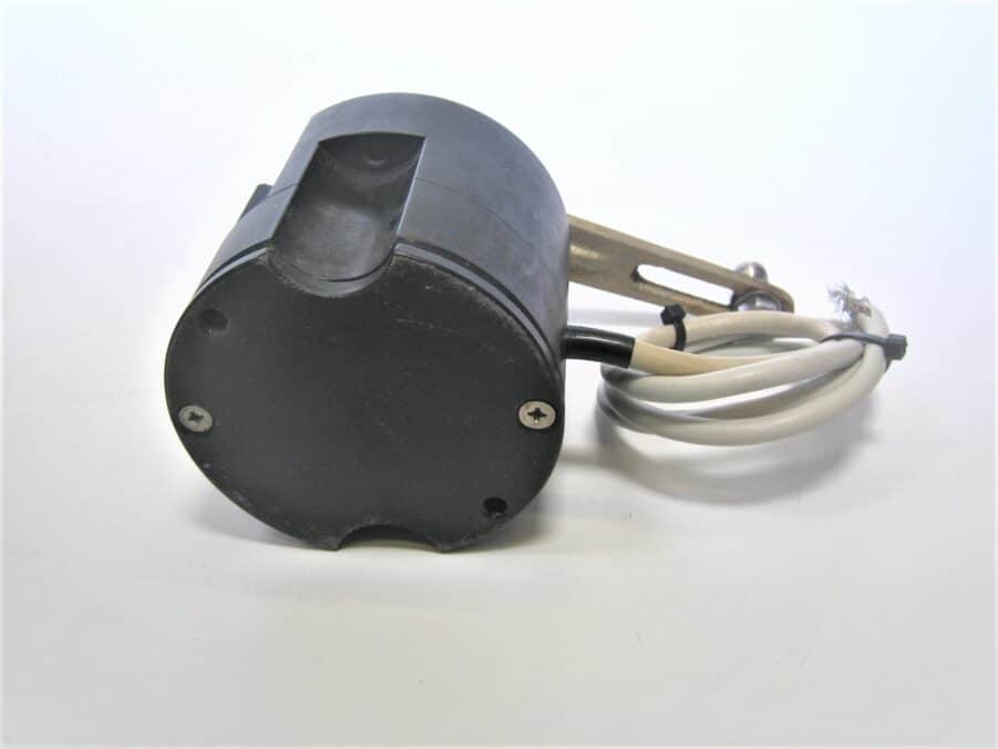 Simrad-RF45X-Medium Duty Rudder Feedback Sensor - 22011290 - Max Marine ...