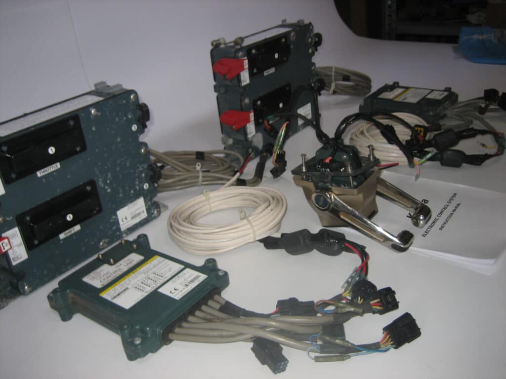 NHK MEC Teleflex KE-4a Twin Dual Engine Electronic Control System Kit ...