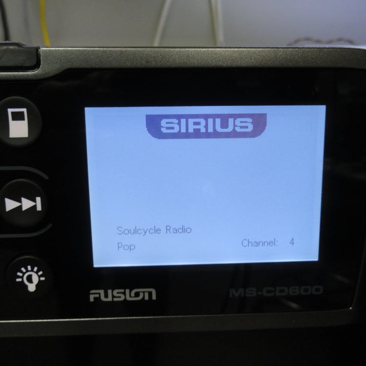 Fusion MS-CD600 - Marine AM/FM Sirius XM CD Entertainment System ...