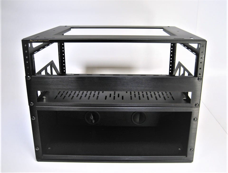 Middle Atlantic CFR-8-16 Cabinet Frame Rack (8 RU) With Shelves - Used ...