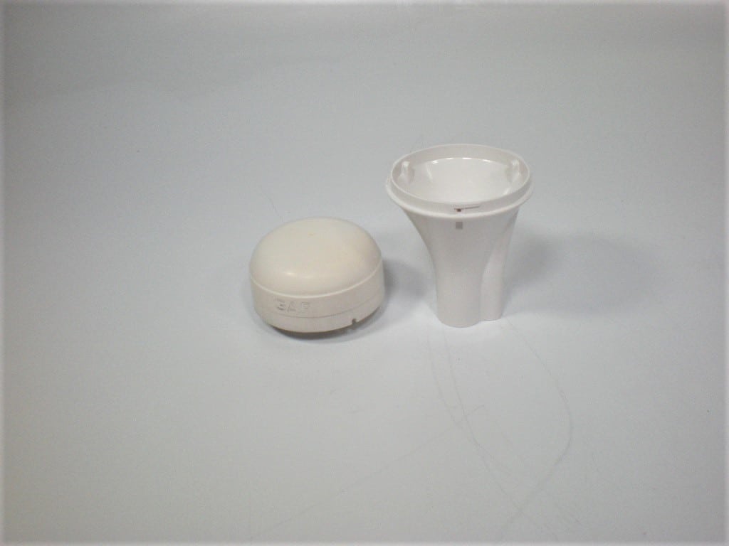 Garmin GPS-17X NMEA 2000 GPS Antenna - Tested- Good Cond. - Free ...