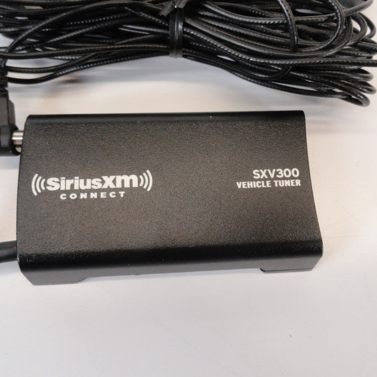 Sirius XM Connect SXV300 - XM Radio Vehicle Tuner w/ Antenna - USED ...