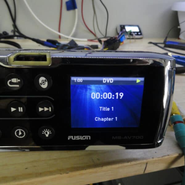 Fusion MS-AV700 Marine DVD Entertainment System AM/FM Sirius Boat Radio ...