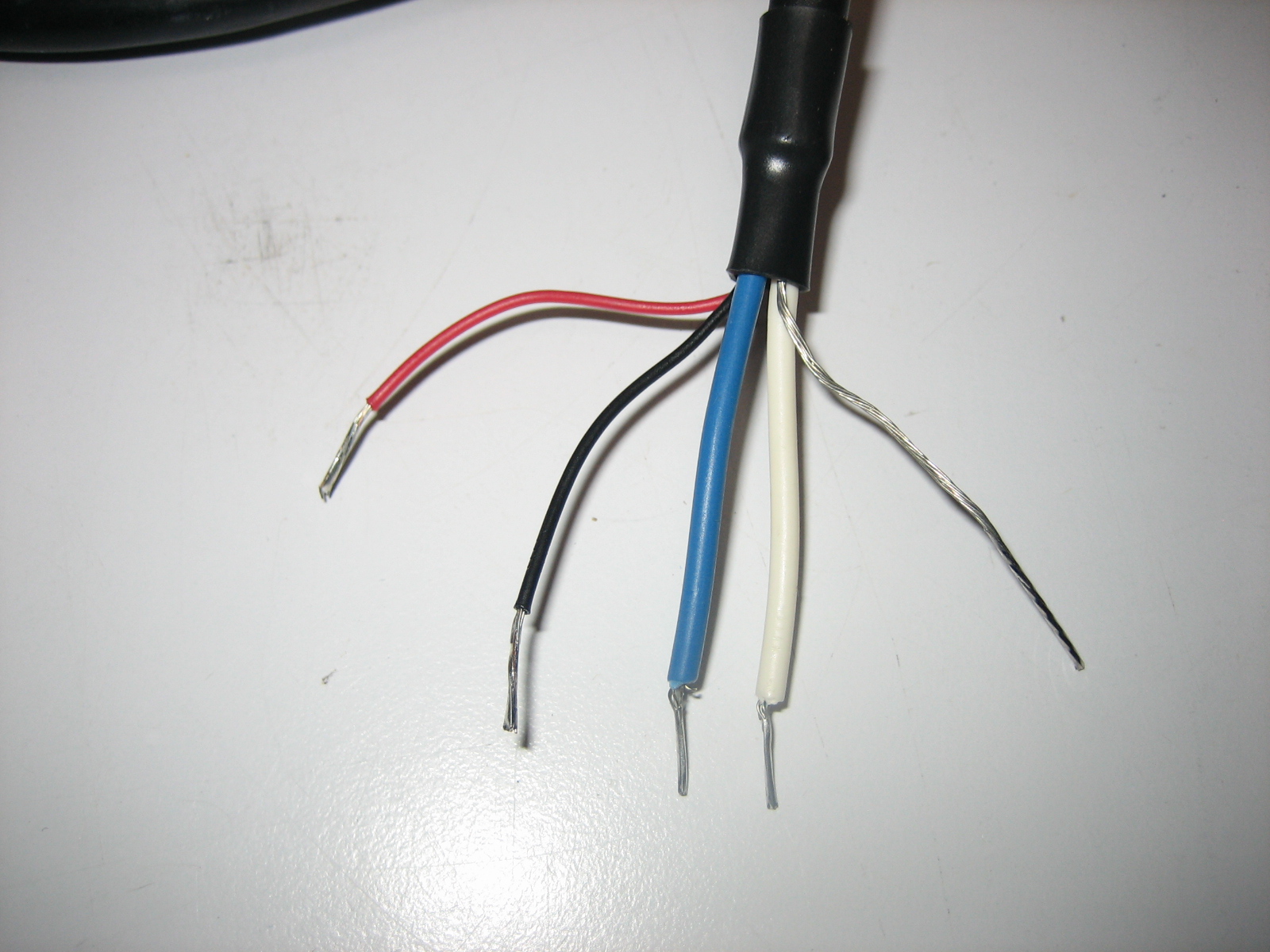 Airmar B122 235khz Smart NMEA 0183 Depth Temp Transducer - NEW - 44-085-1-01 - Max Marine ...