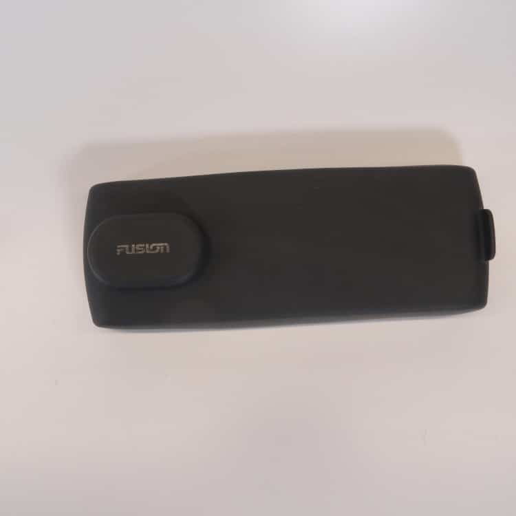 Fusion MS-IP700i - Marine Entertainment Stereo AM/FM XM Boat Radio ...