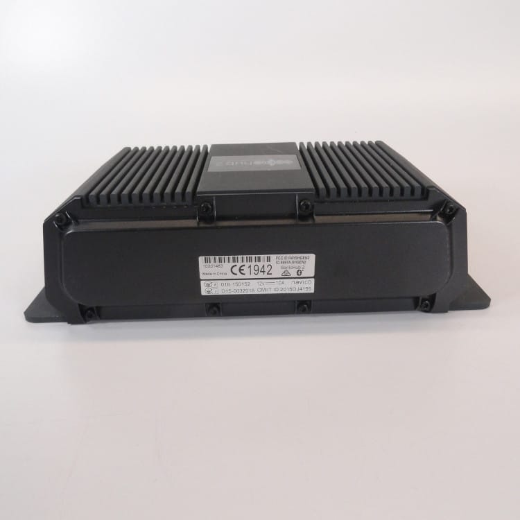 Simrad Sonichub2 Bluetooth AM/FM USB Hideaway Marine Audio ...