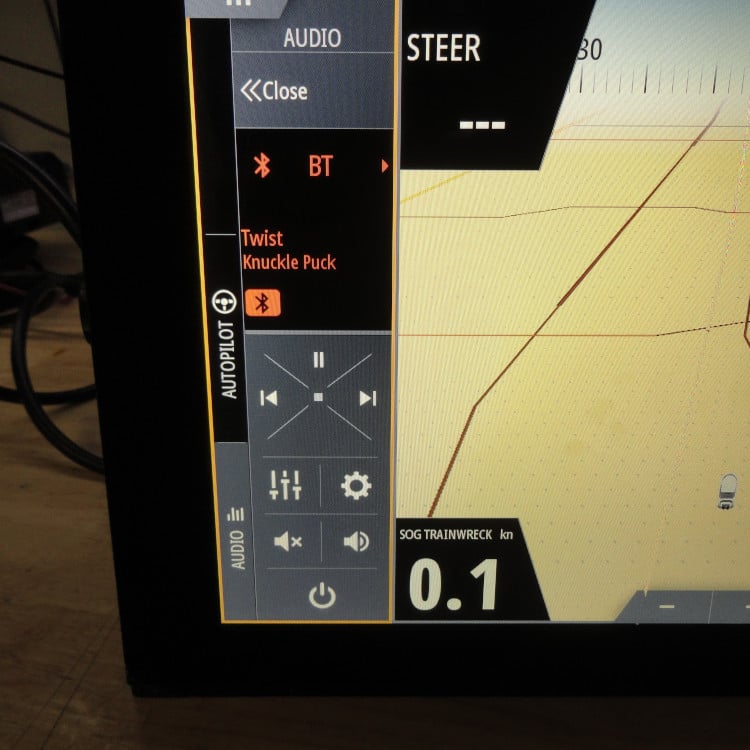 Simrad Sonichub2 Bluetooth AM/FM USB Hideaway Marine Audio ...