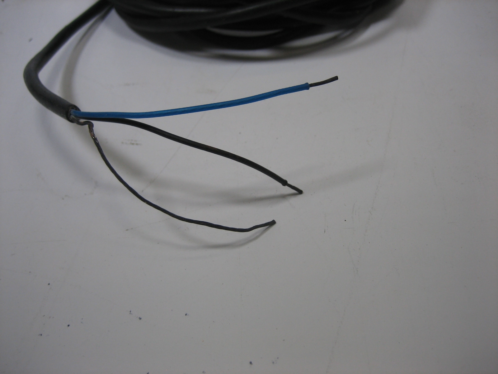 Faria SN2033 Glue In Hull Mount 235khz Transducer for Depth Instruments ...