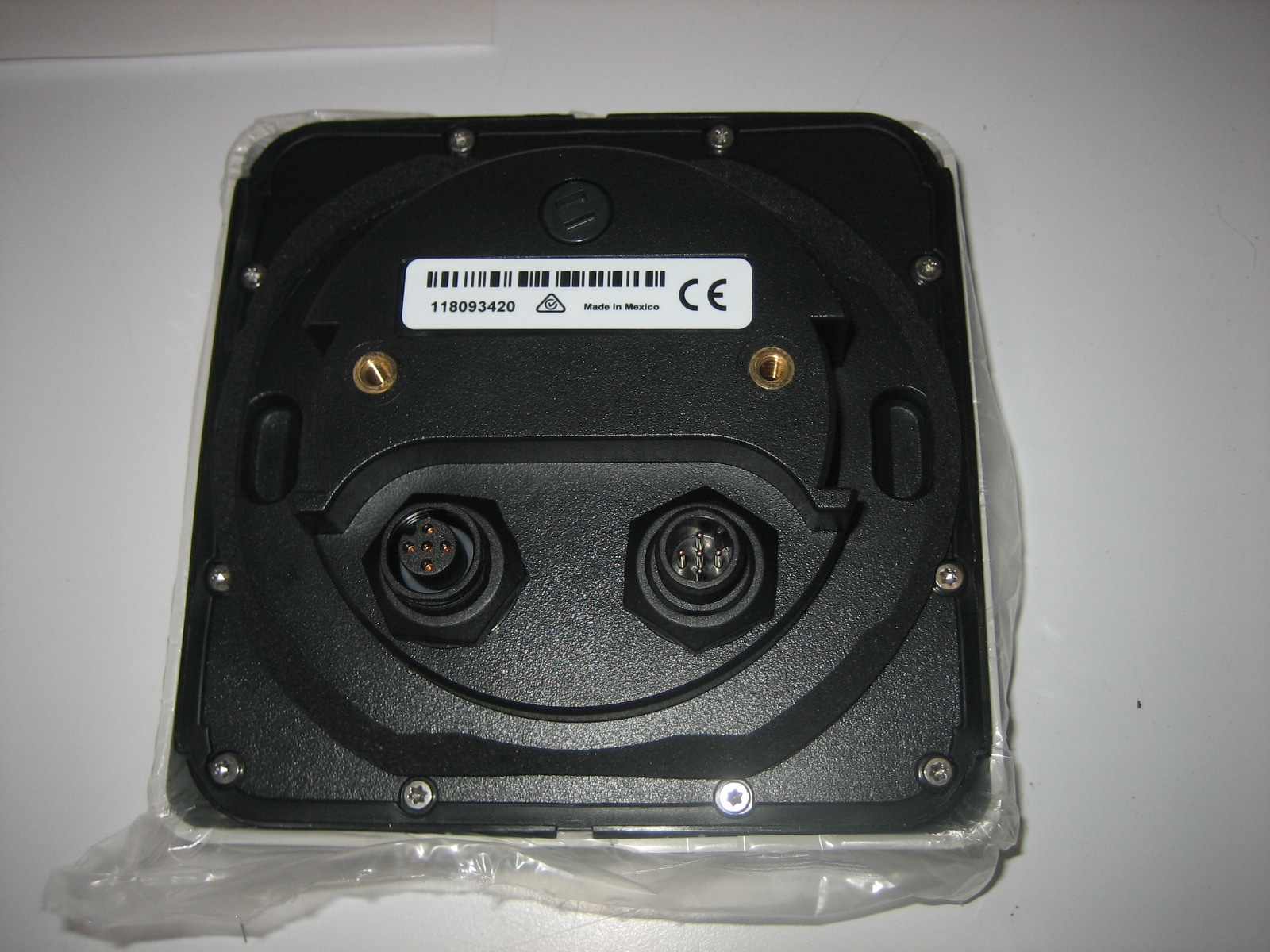 Simrad IS40 NMEA2000 Full Color Digital Instrument Display - NEW (B&G ...