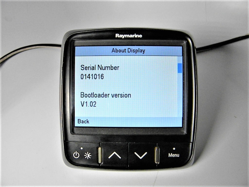 Raymarine i70 MultiFunction Instrument w/Sun Cover - E22172 -90 Day ...