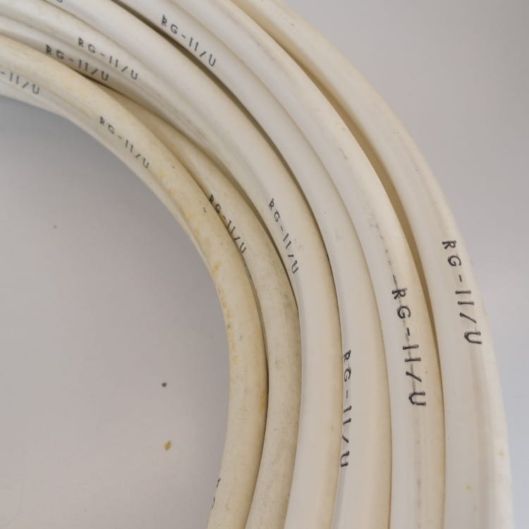 75 Feet White RG11/U Coax Cable 14AWG Solid Copper Core - Free US ...