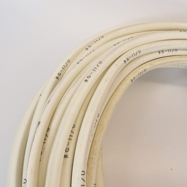 100 Feet White RG11/U Coax Cable 14AWG Solid Copper Core - Free US ...