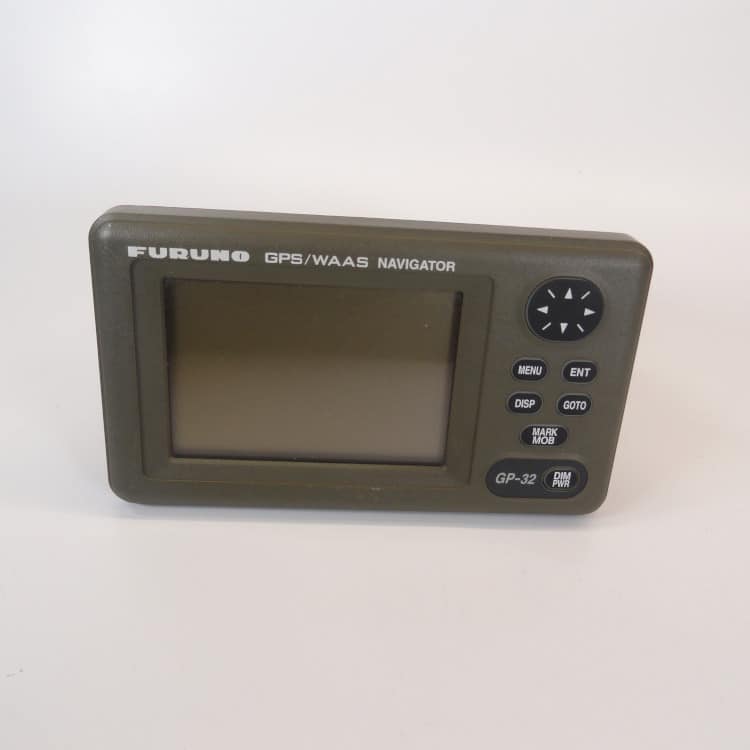 Furuno GP-32 GPS WAAS Navigator 3.5" Monochrome LCD Display Repeater ...