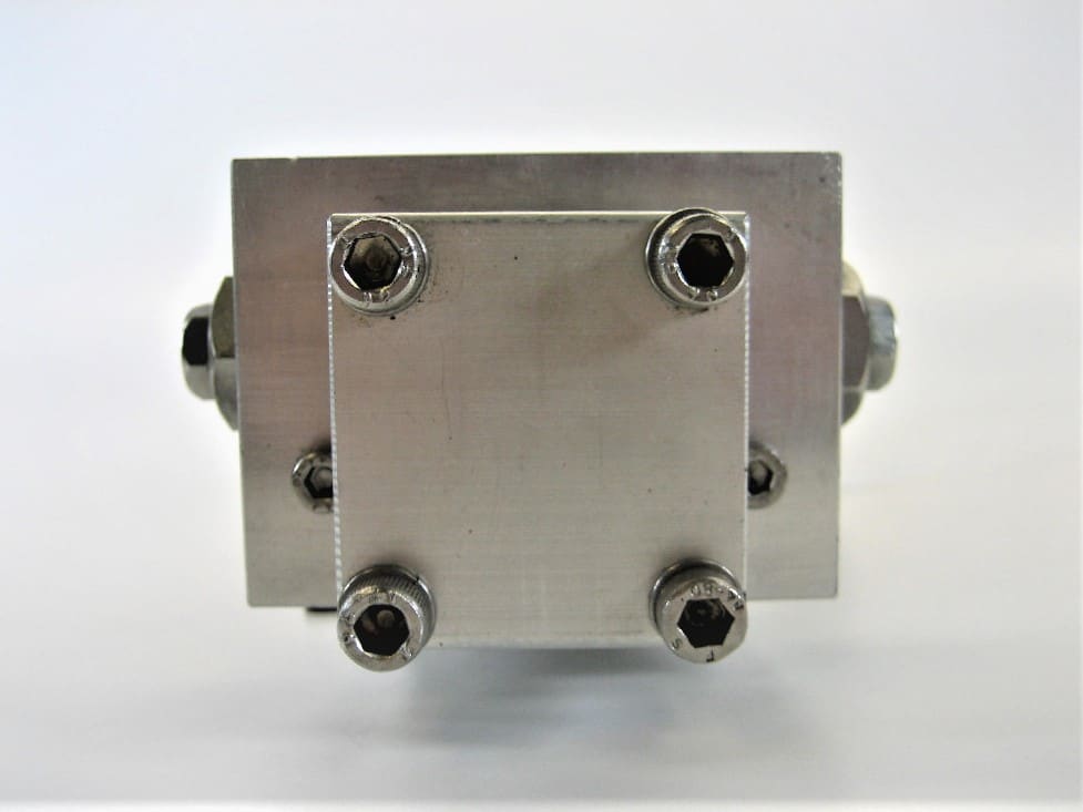 Simrad Robertson RPU160 Boat Autopilot Pump 12V Reversible - TESTED ...