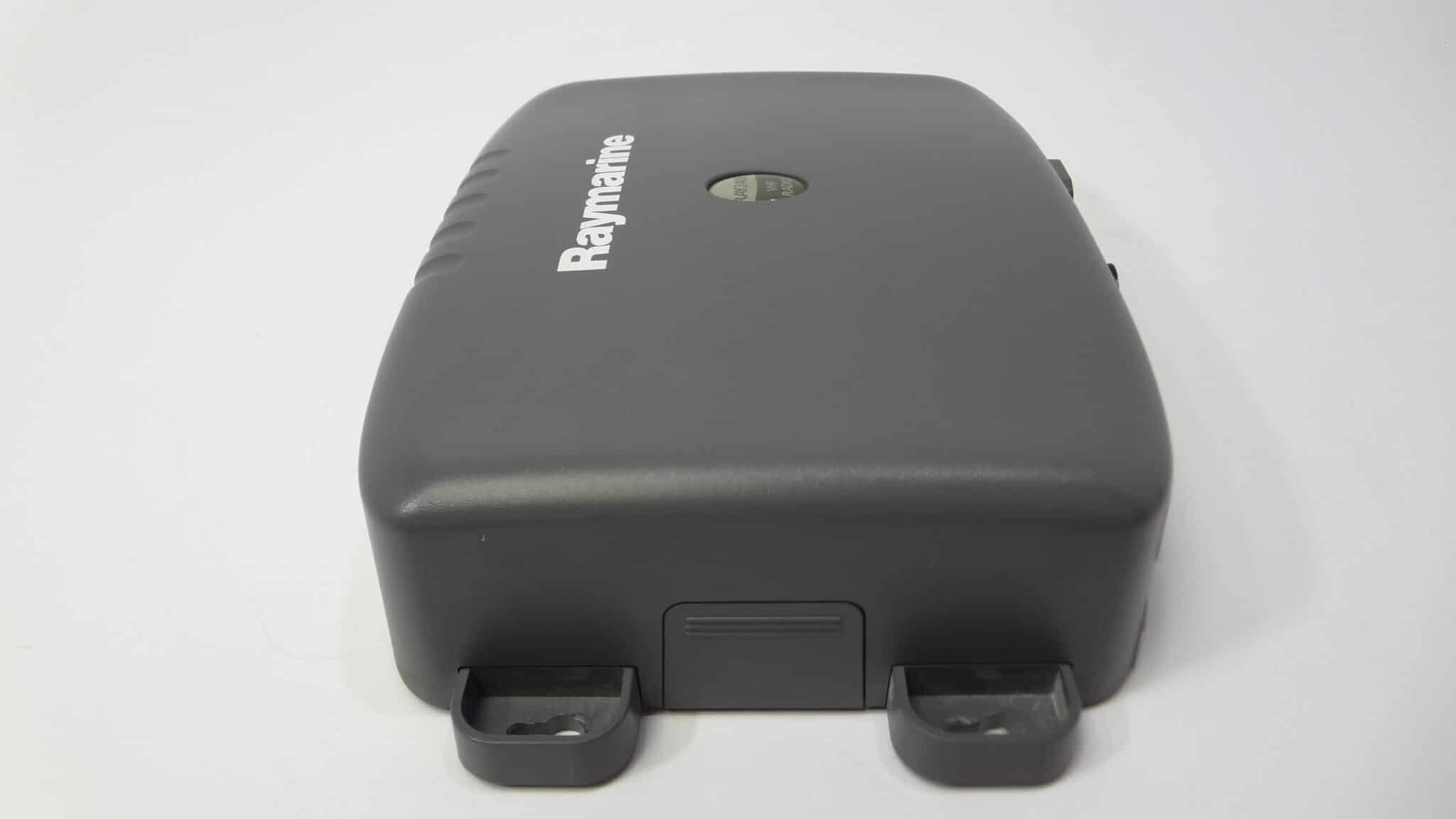 Raymarine RAY240E VHF Radio Transceiver ~ R49129 ~ E42001 *Tested Good ...