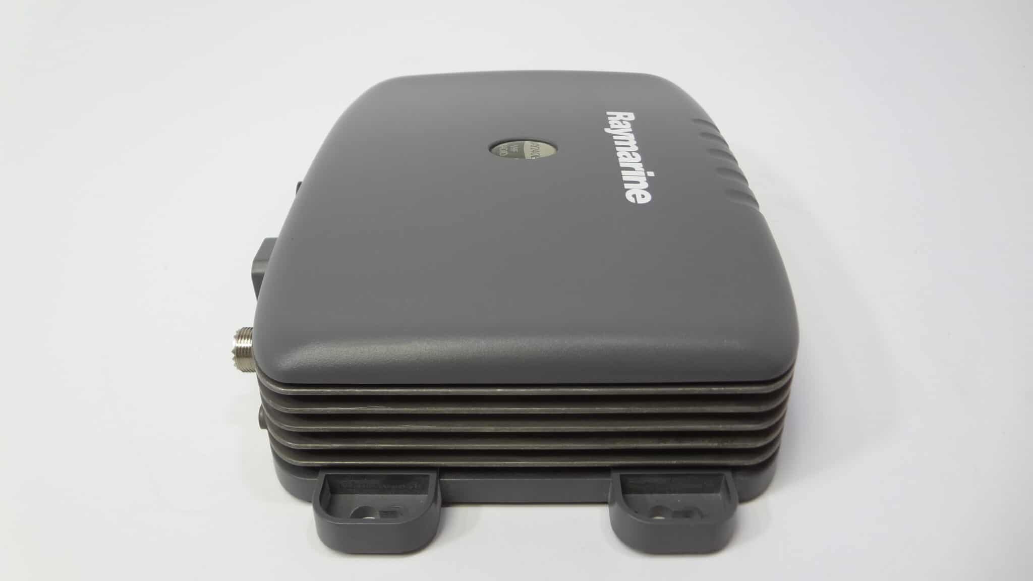 Raymarine RAY240E VHF Radio Transceiver ~ R49129 ~ E42001 *Tested Good ...