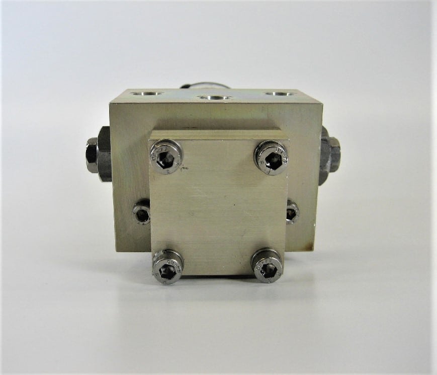 Simrad Robertson RPU160 Boat Autopilot Pump 12V Reversible - TESTED ...