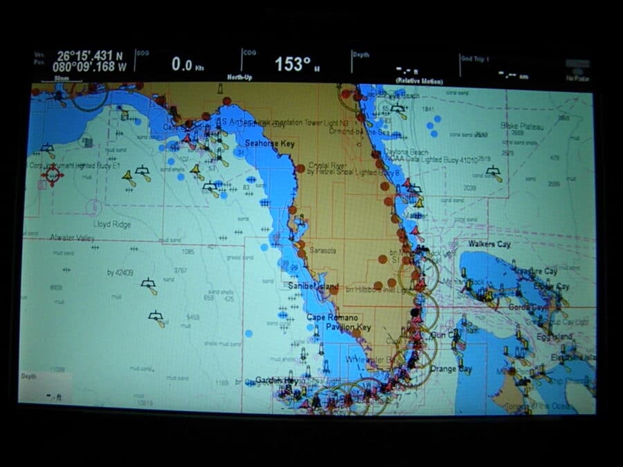 Raymarine LightHouse MicroSD Chart Card - USA Coastal Vector Charts ...