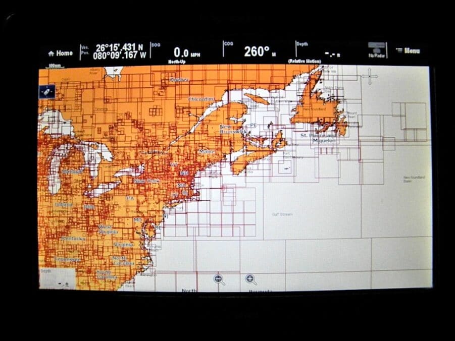Navionics+ MicroSD Chart Card - ALL USA & CANADA - MSD/NAV+NI - 8GB ...