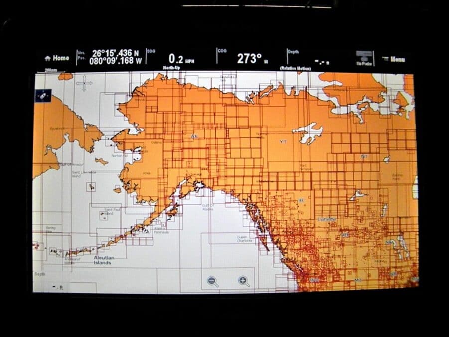 Navionics+ MicroSD Chart Card - ALL USA & CANADA - MSD/NAV+NI - 8GB ...