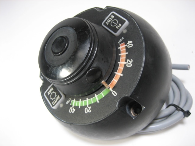 Simrad FU35 Follow Up Steering Lever 22083471 Good Condition - Fully ...