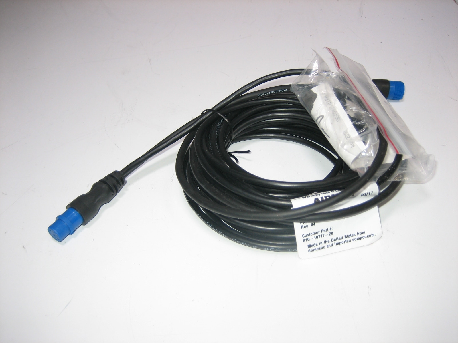 Garmin 010-10717-20 Transom Mount Temperature Sensor Replacement for 8 ...