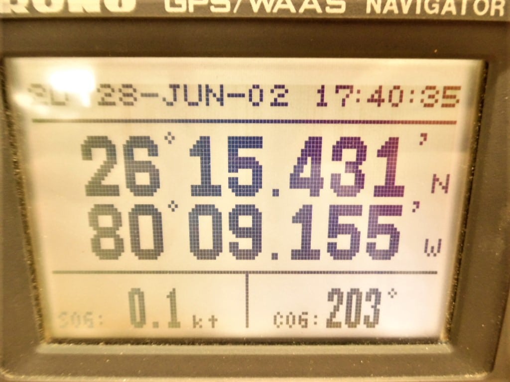 Furuno GP-37 DGPS GPS WAAS 3.5" LCD Navigator Display *FULLY TESTED ...