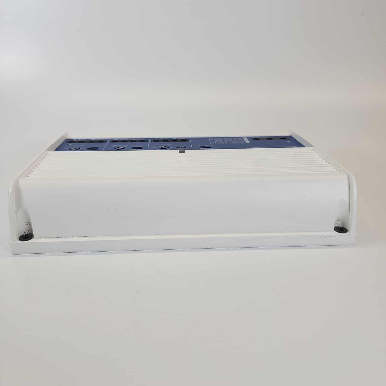 JL Audio M600/6 - 6 Channel Class D Full-Range Marine Amplifier 600W ...