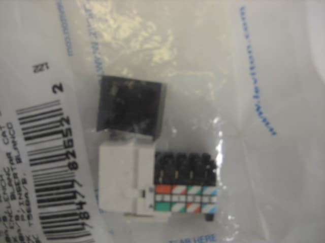 Leviton 41108-RW5 White CAT 5 Quickport Snap In Jack- LOT of 2 - NEW ...