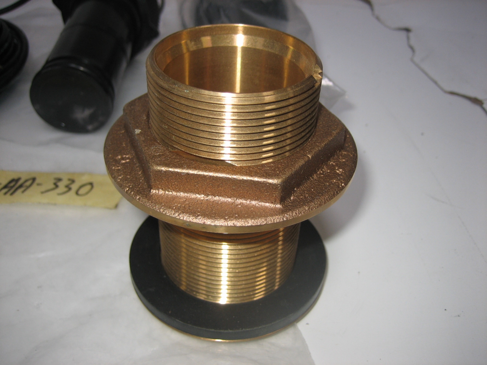 B&G SEN-DEPTH-A 650-AA-330A 170 kHz Bronze Depth Transducer f/ H1000 ...