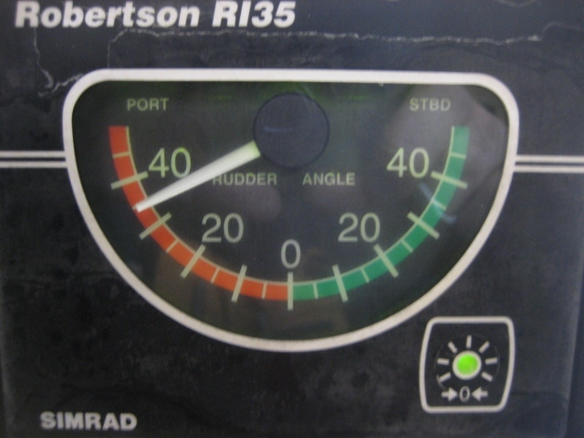 Simrad Robertson - Rudder Indicator RI35 - Great Condition - PN22083174 ...