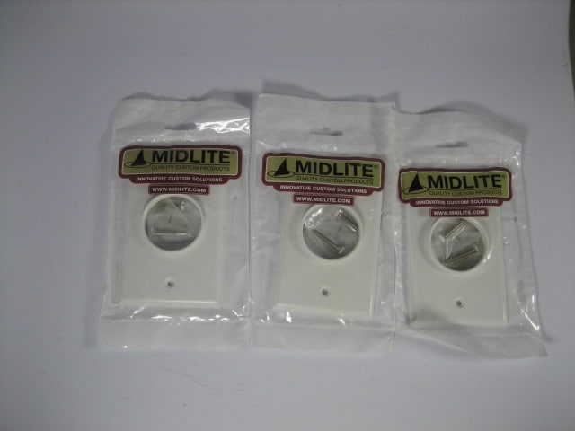 Midlite 1GWH White One Gang Wireport with Screws *Lot of 3* - NEW - Max ...