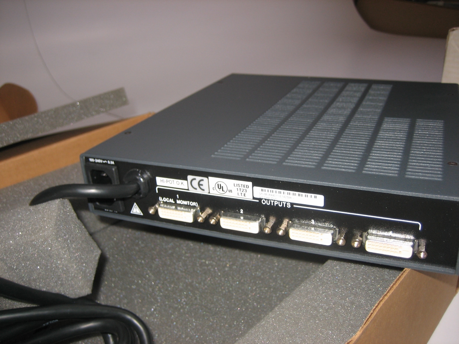 Extron D/2 DA4 (DVI) Four Output DVI Distribution Amplifier - NEW ...