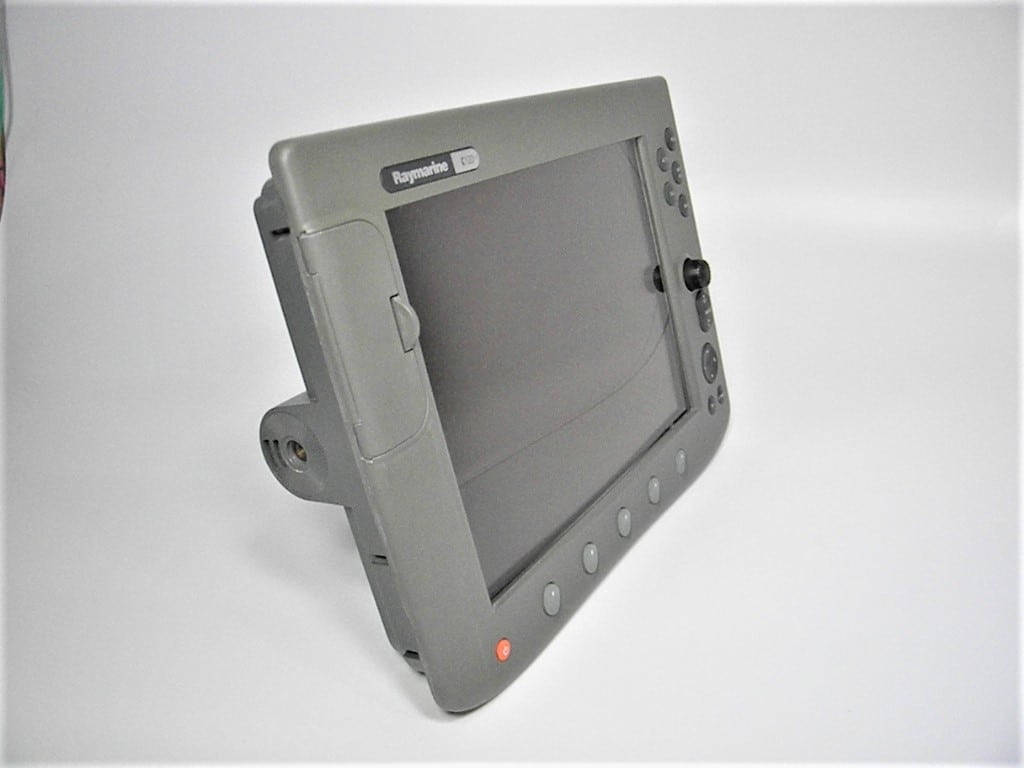 Raymarine C120 Classic Display w/Bezel & NEW LCD! - E02022 - 90 Day ...