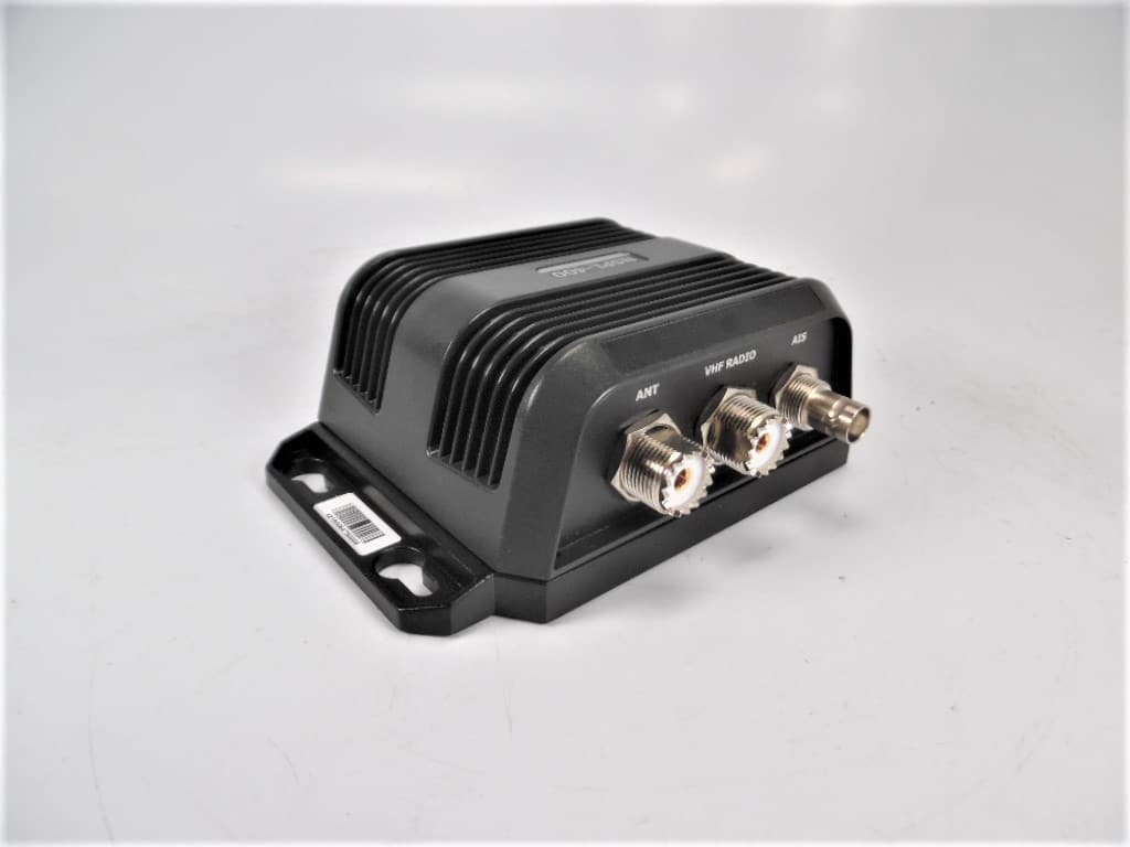 Navico Simrad NSPL-400 VHF Antenna Splitter (000-10982-001) - Tested ...