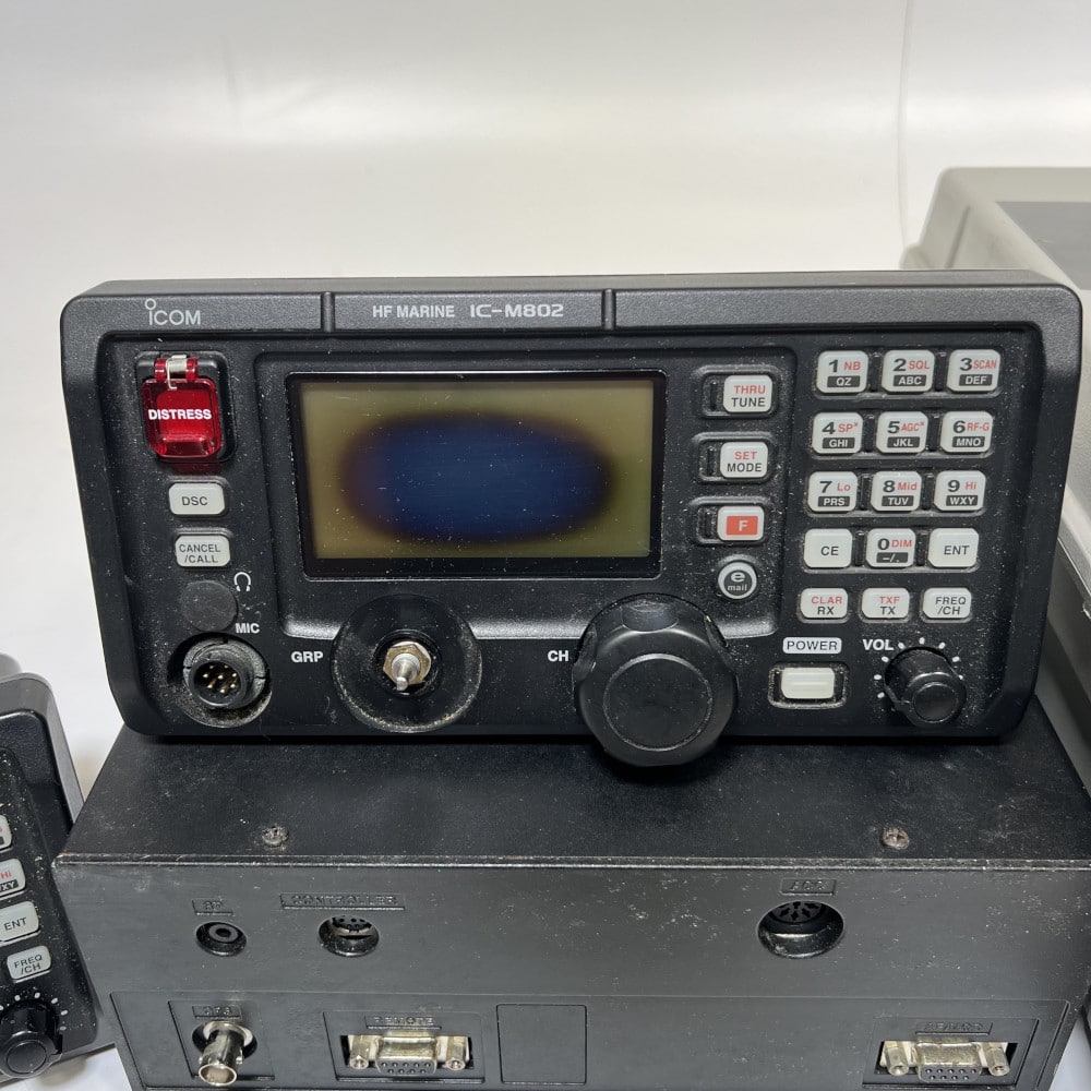 Icom IC-M802 SSB HF Radiotelephone + AT-140 & AT-120 Tuner FOR PARTS ...