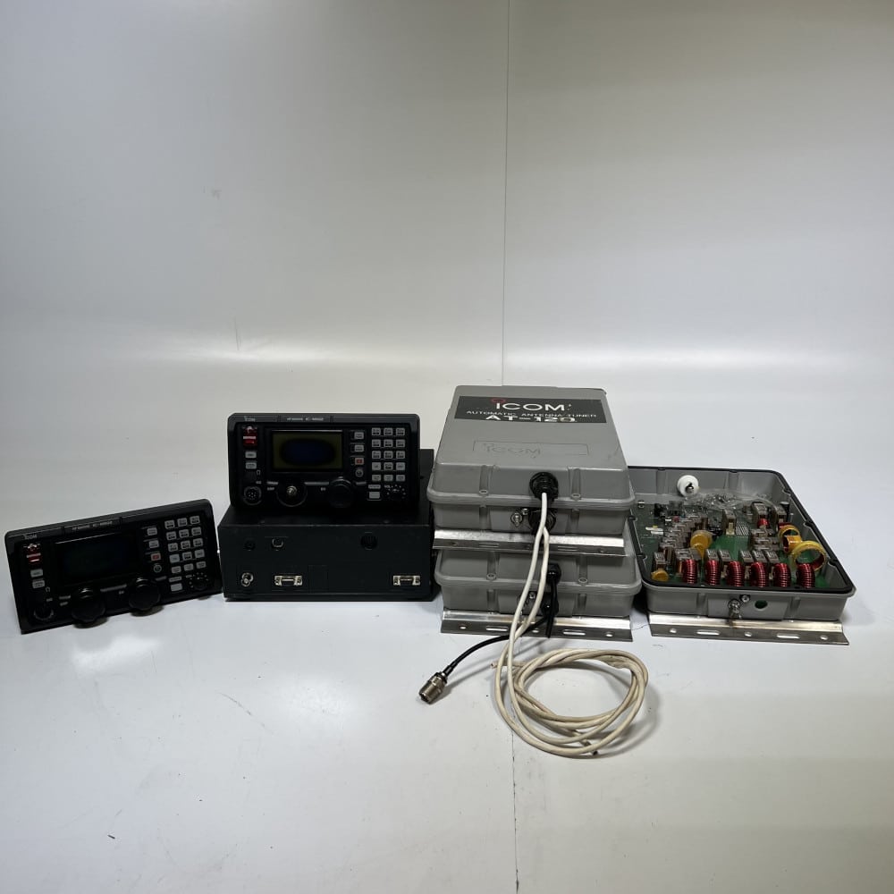 Icom IC-M802 SSB HF Radiotelephone + AT-140 & AT-120 Tuner FOR PARTS ...