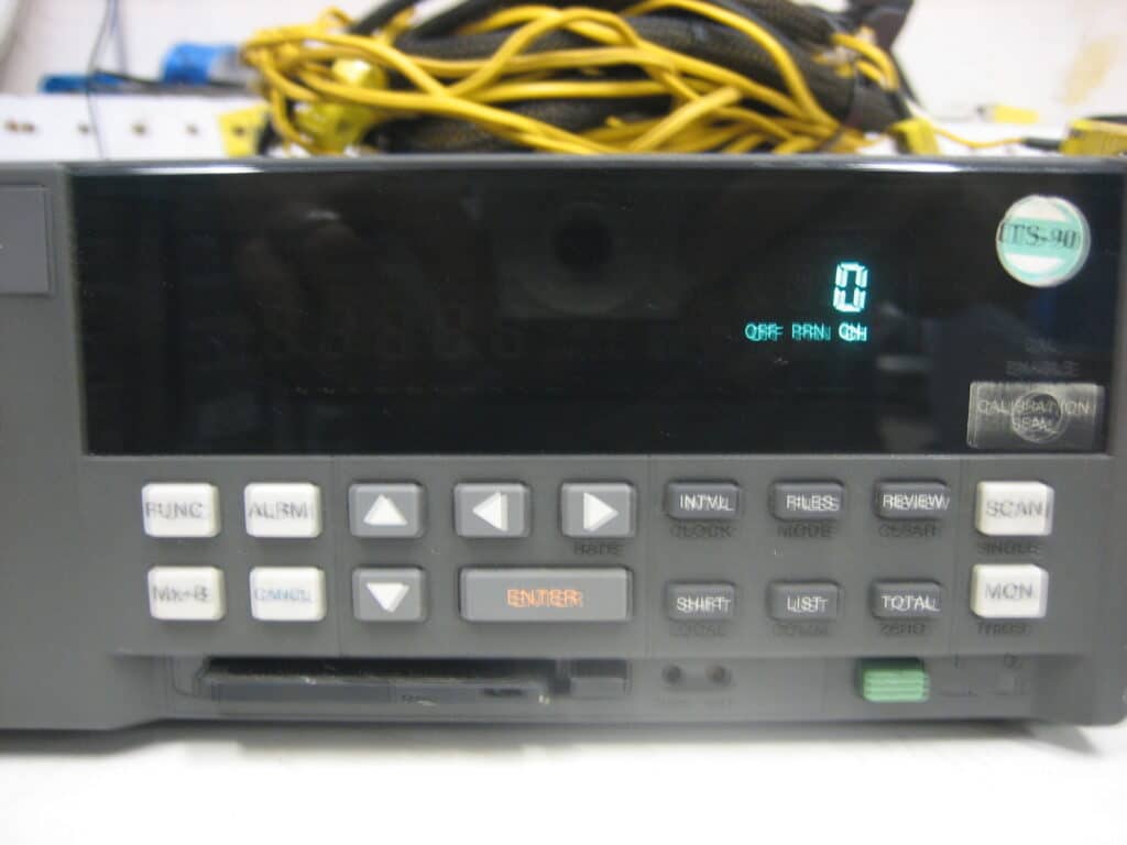 Fluke Hydra Data Bucket with 2645A Universal Input Module - Good ...